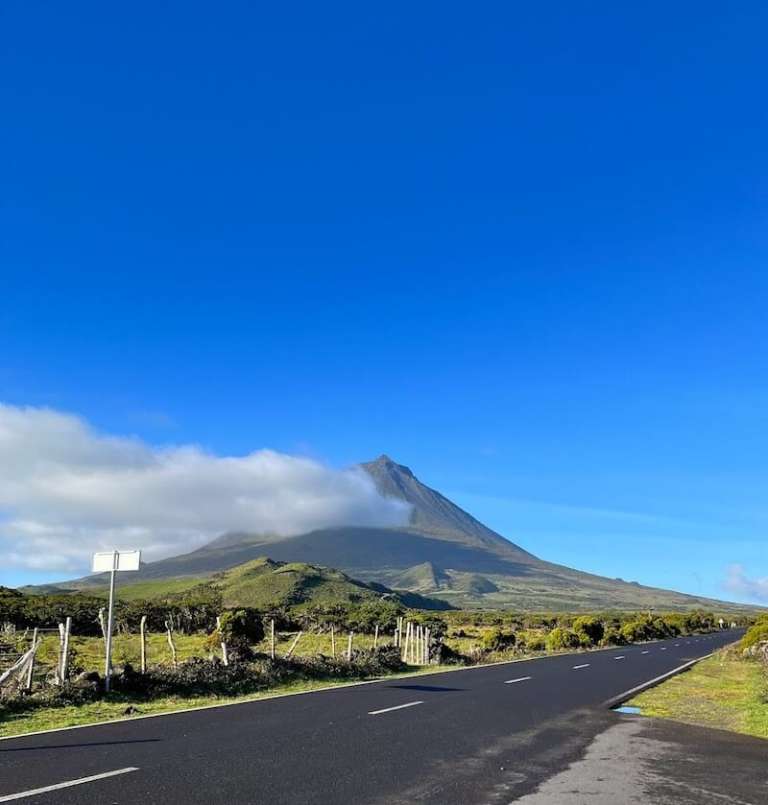 Driving in the Azores islands: 10 life saving tips - To Azores Islands